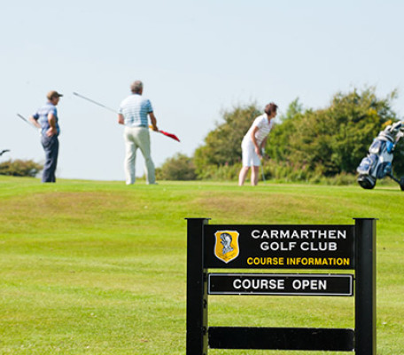 Carmarthenshire - Carmarthen Golf Club & Driving Range | Experience Britain